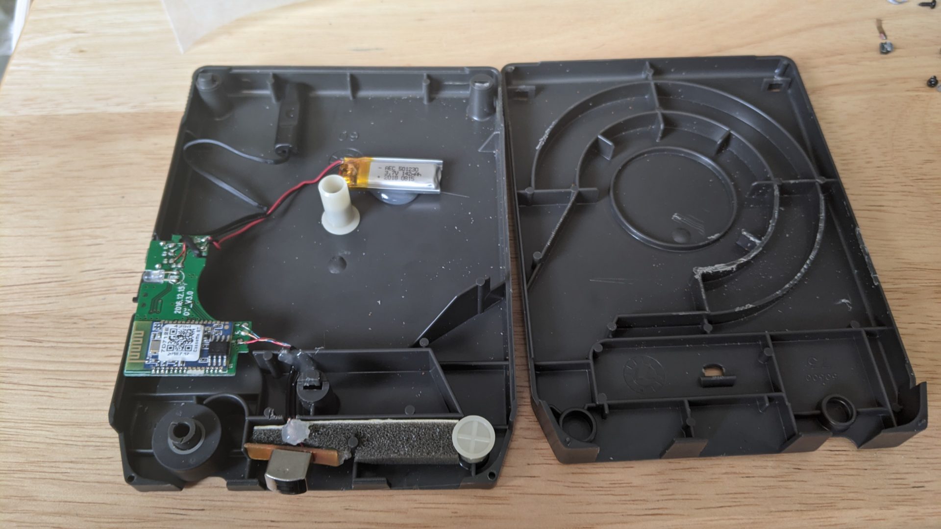 Bluetooth 8-Track Adapter: Modern Tech in a Classic Shell - The Handy Maker